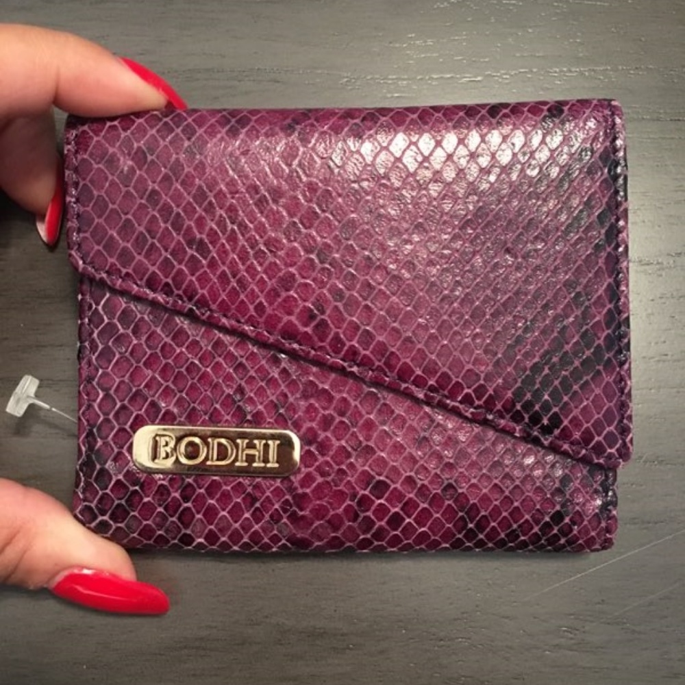 New Bodhi Snakeskin Pebbled Leather Wallet - Gem